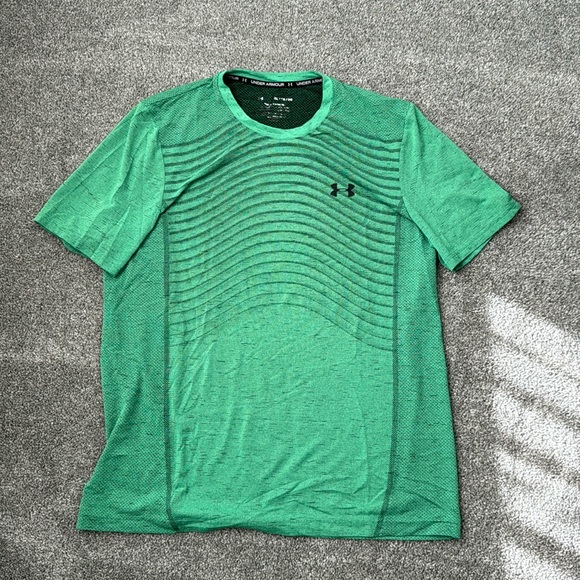 Under Armour | Shirts | Mens Under Armour Workout Shirt | Poshmark